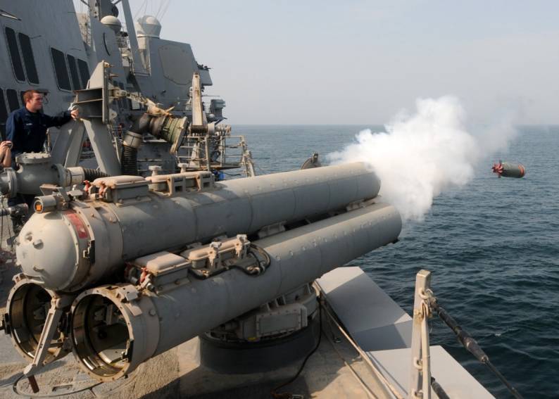 The Ultimate Showdown: (Part-2) Arleigh Burke v/s Daring Class ...