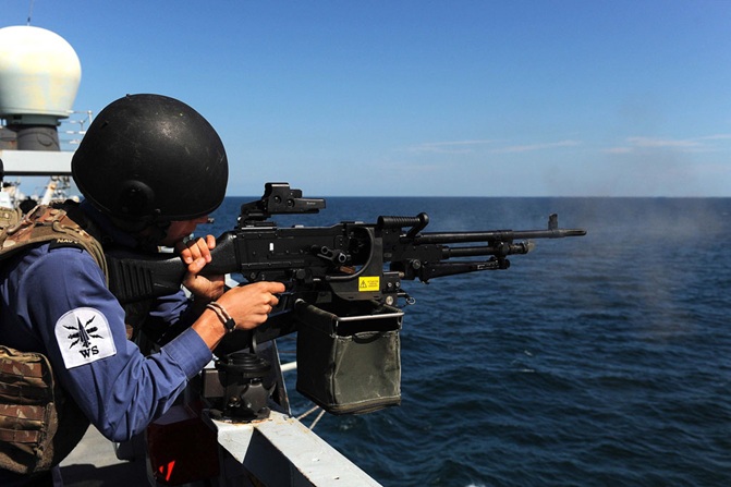 Analysis : Importance of Naval Guns on a Modern Warship – Defencyclopedia